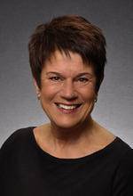 Shelly Karnis - Alexandria - Counselor Realty